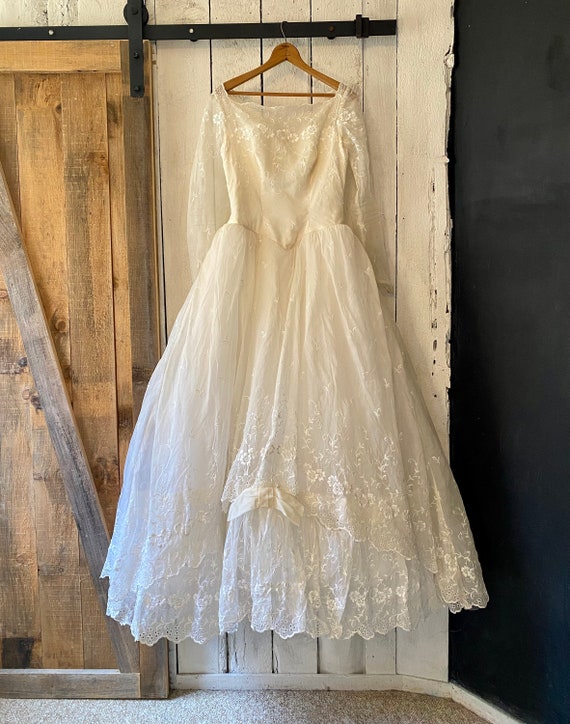 Vintage 50s Ivory Lace New Look Fit & Flare Long Slee… - Gem