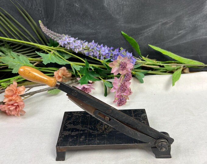 Antique Cast Iron Paper Cutter Guillotine. Very Sharp Griffin London ...