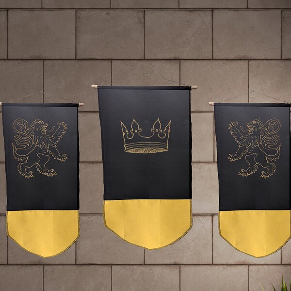 Custom Heraldry Banner - Etsy