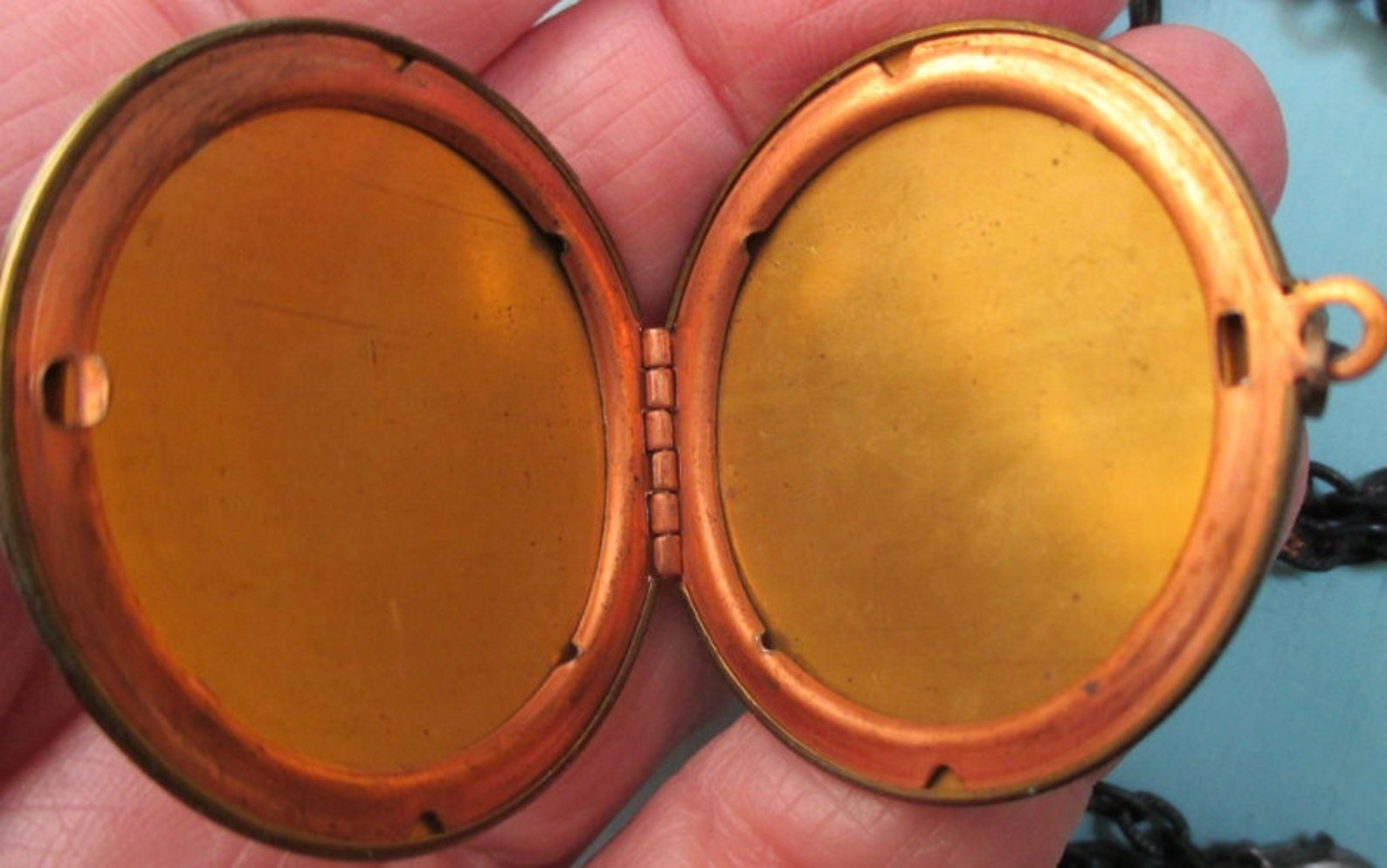 Engraved Verdigris Floral Peace Sign Art Locket on Copper Chain - Etsy