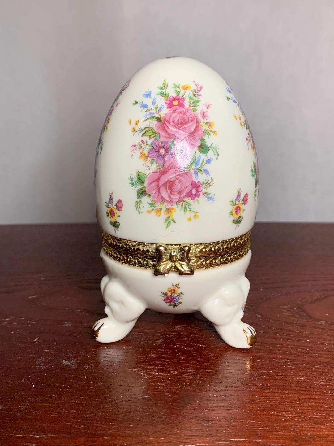 Formalities By Baum Bros Egg