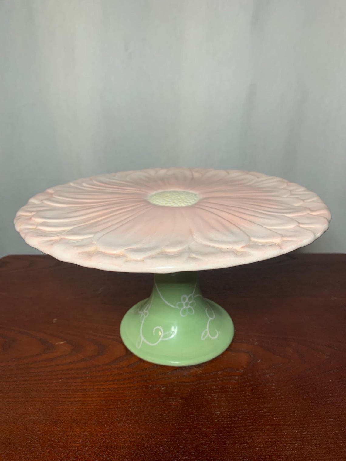 Vintage Pink Flower Cake Stand - Etsy