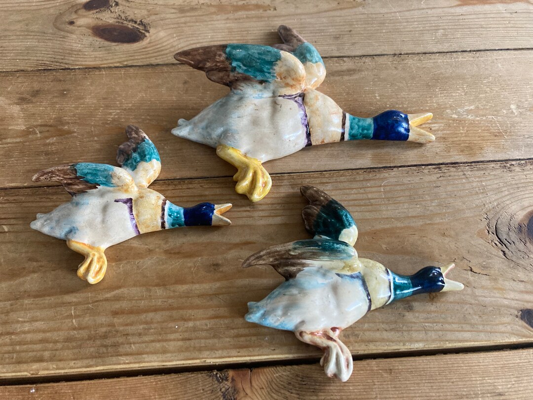 1950s Flying Duck Wall Pocket Plaque Set. Made in Japan - Etsy