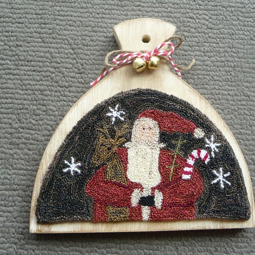 Primitive Punch Needle Pattern Santa's Friend | Etsy