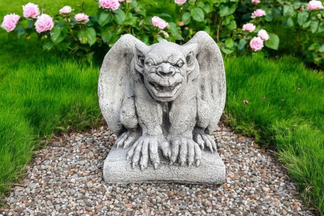 Gargoyle Concrete Decoration Garden Monster Figurine Gargoyle Outdoor ...