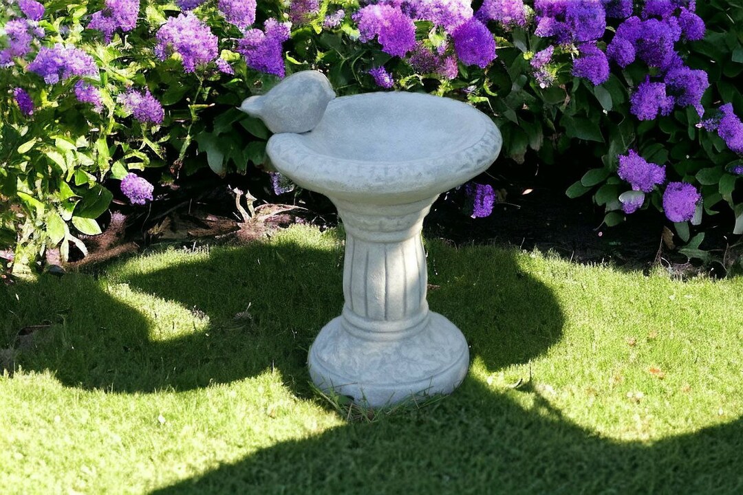 Concrete Pot Statue, Water Drinker Figure, Bird on Birds Bath Figure ...