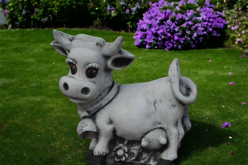 Standing Cow Statue, Farmhouse Cow Figure, Stone Cow Sculpture Garden ...