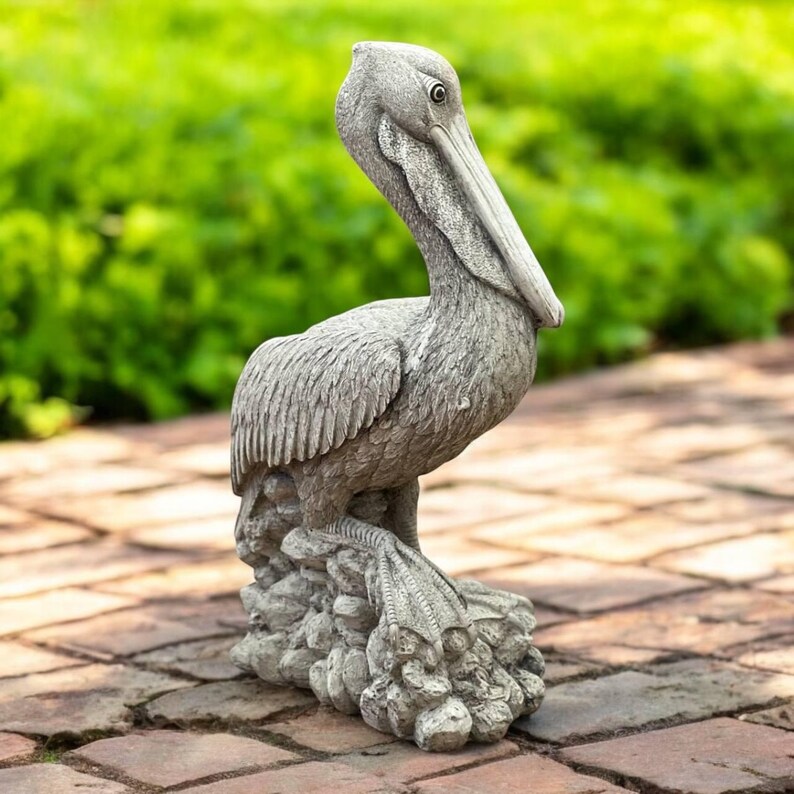 Backyard Pelican Sculpture Concrete Pelican Statue Realistic Bird ...