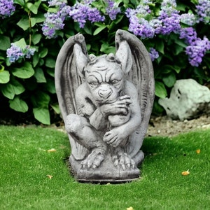 Sitting Gargoyle Statue, Stone Figure, Detailed Gargoyle Sculpture ...