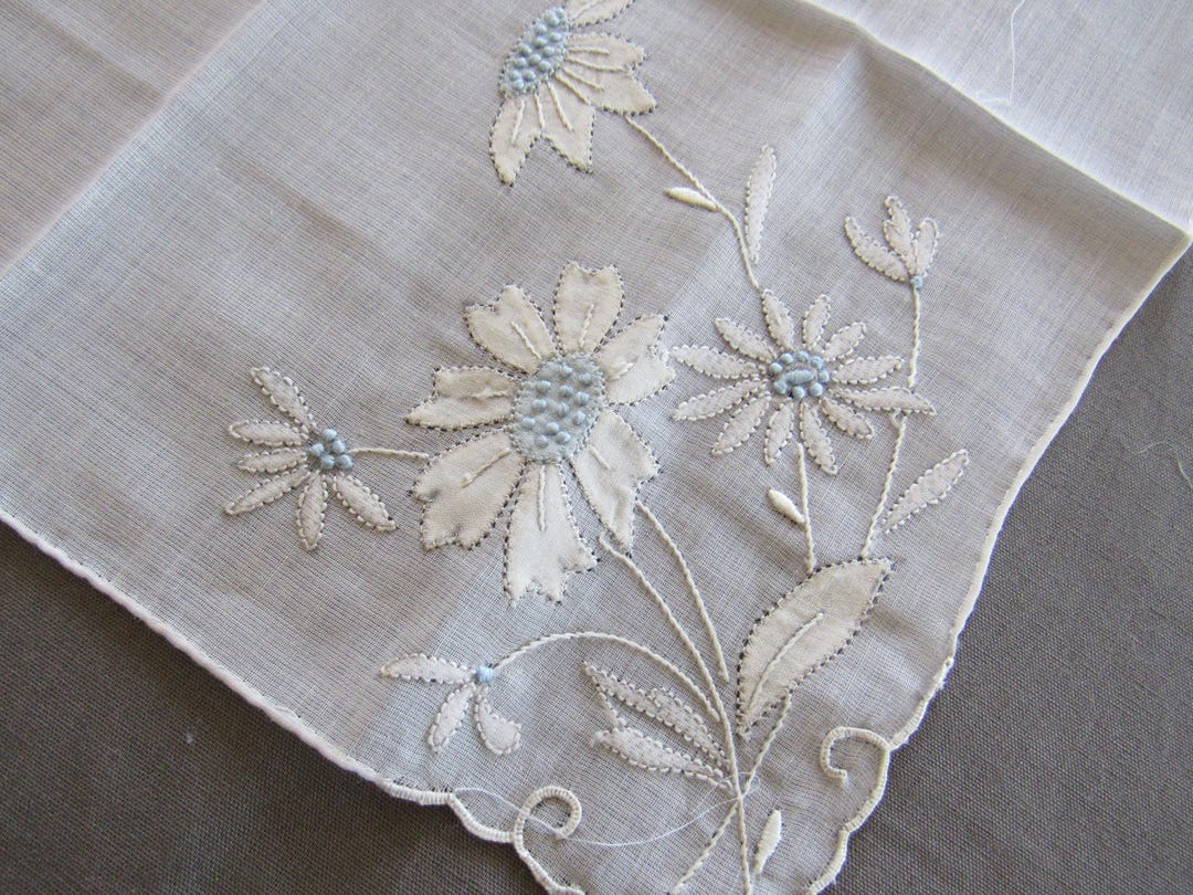 Blue & White Embroidered Handkerchief: Madeira Vintage 1960s Daisy ...