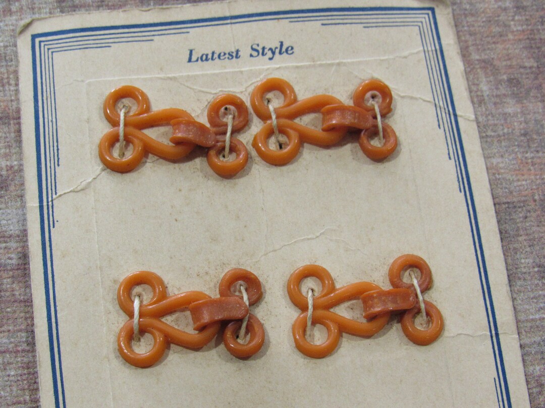 Vintage Clothing Fasteners Vintage 1940s Early Molded Plastic Hooks ...