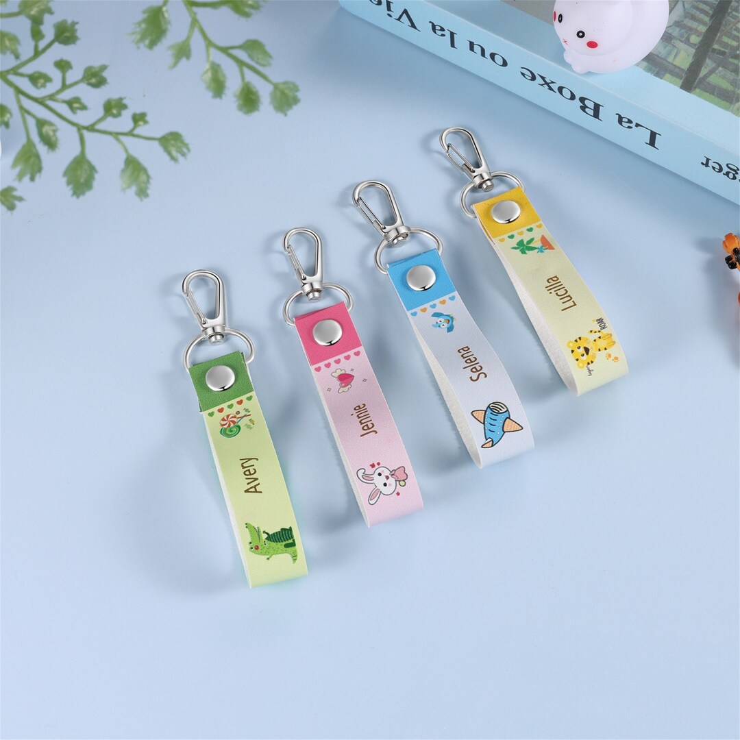 Personalized Toddler Name Keychain, Nameplate Keychain for Backpack ...