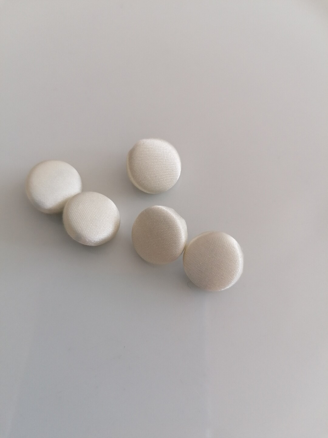 Warm Ivory 16L Wedding Dress Buttons 10mm 3/8" 100% Silk Satin Bridal ...