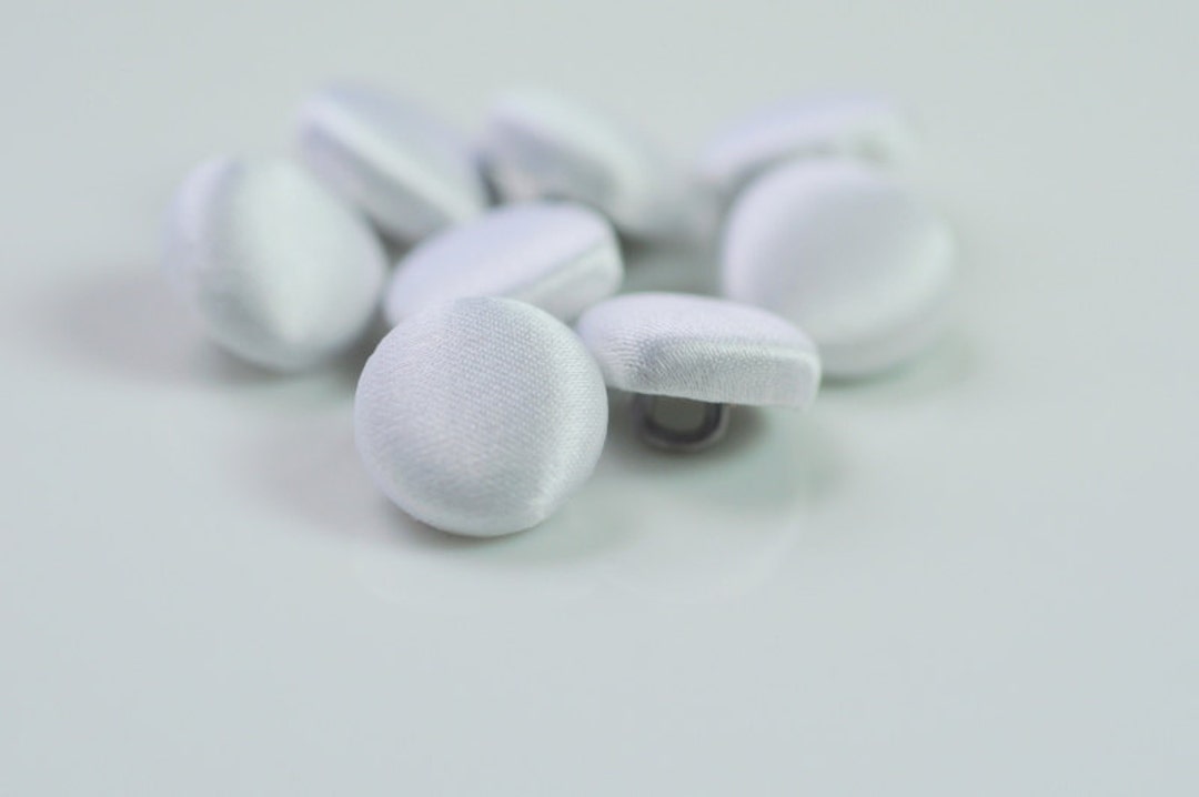 White Wedding Dress Buttons 20 100% Silk Satin Bridal Buttons Silk ...