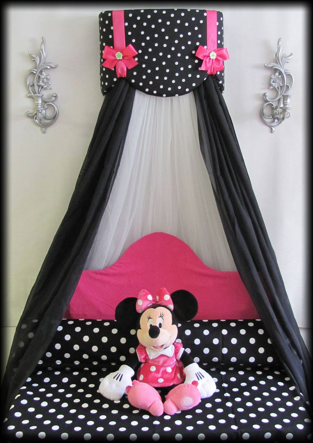 Canopy Crown Minnie Mouse Disney Bedroom Crib Nursery Cornice Teester ...