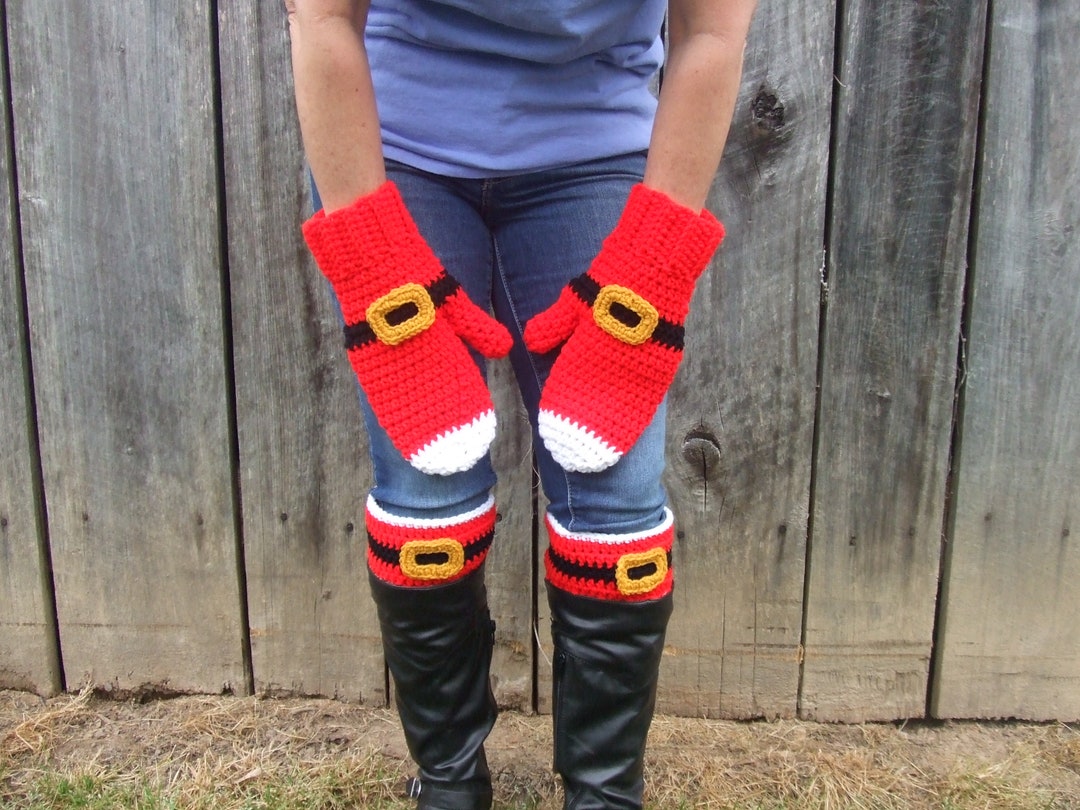CROCHET PATTERN - CV153 Santa Mittens and Boot Cuffs - PDF Download - Etsy