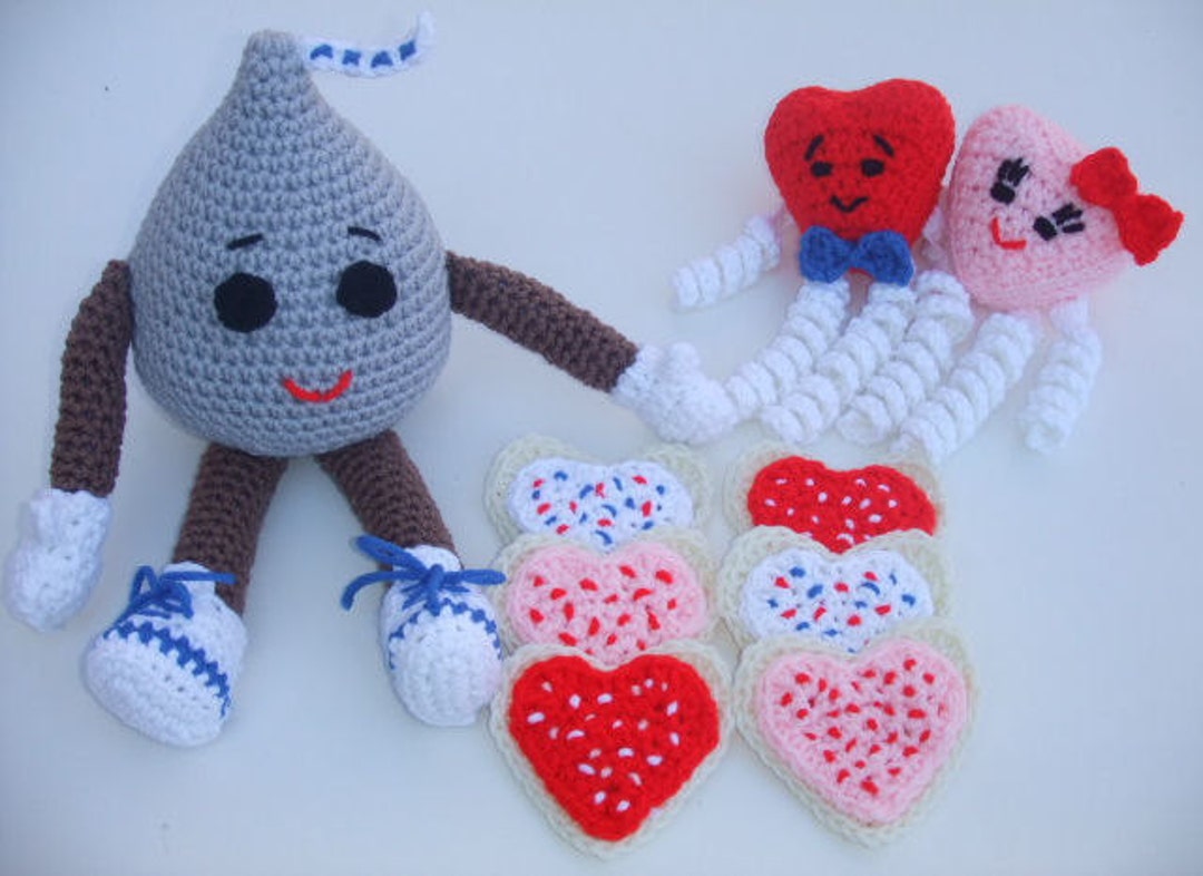 CROCHET PATTERN CV089 My Silly Valentine Chocolate Kiss - Etsy