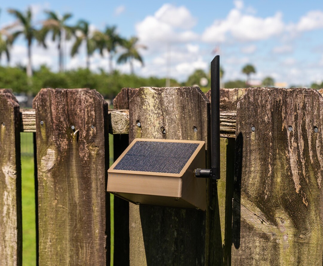 PRO Meshtastic® Solar Radio Node RAK Wireless Radio Module DUAL 18650 ...