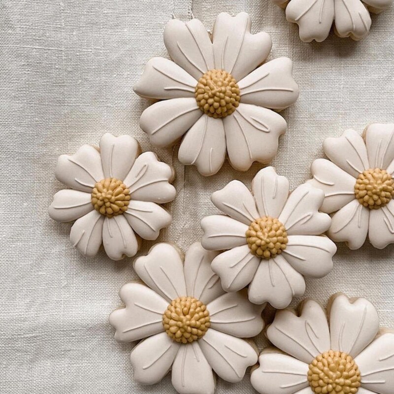 Daisy Cookies - Etsy