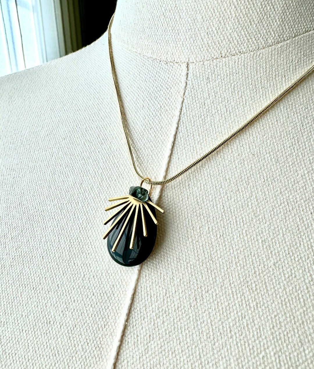 Gildry Sunburst Obsidian Pendant Necklace - Etsy