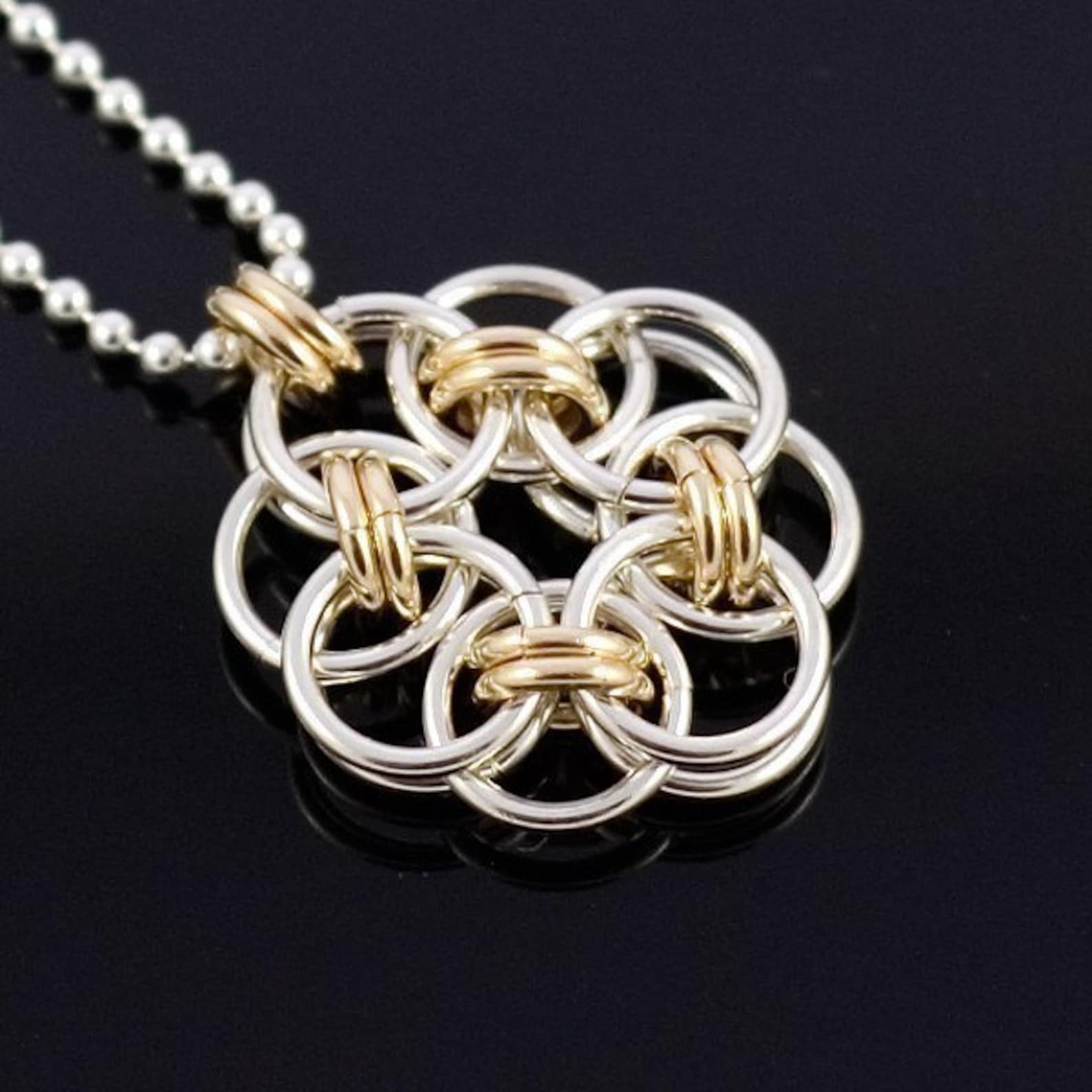 Chainmaille Tutorial - Helm Flower Pendant - Etsy