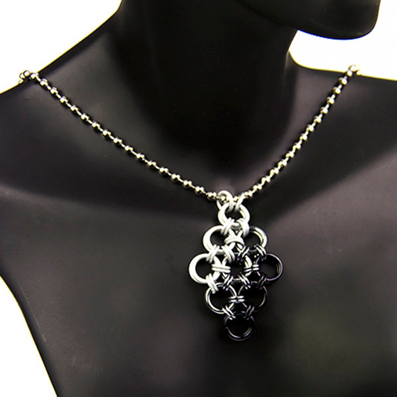 Chain Maille Tutorial Japanese Diamond Pendant - Etsy