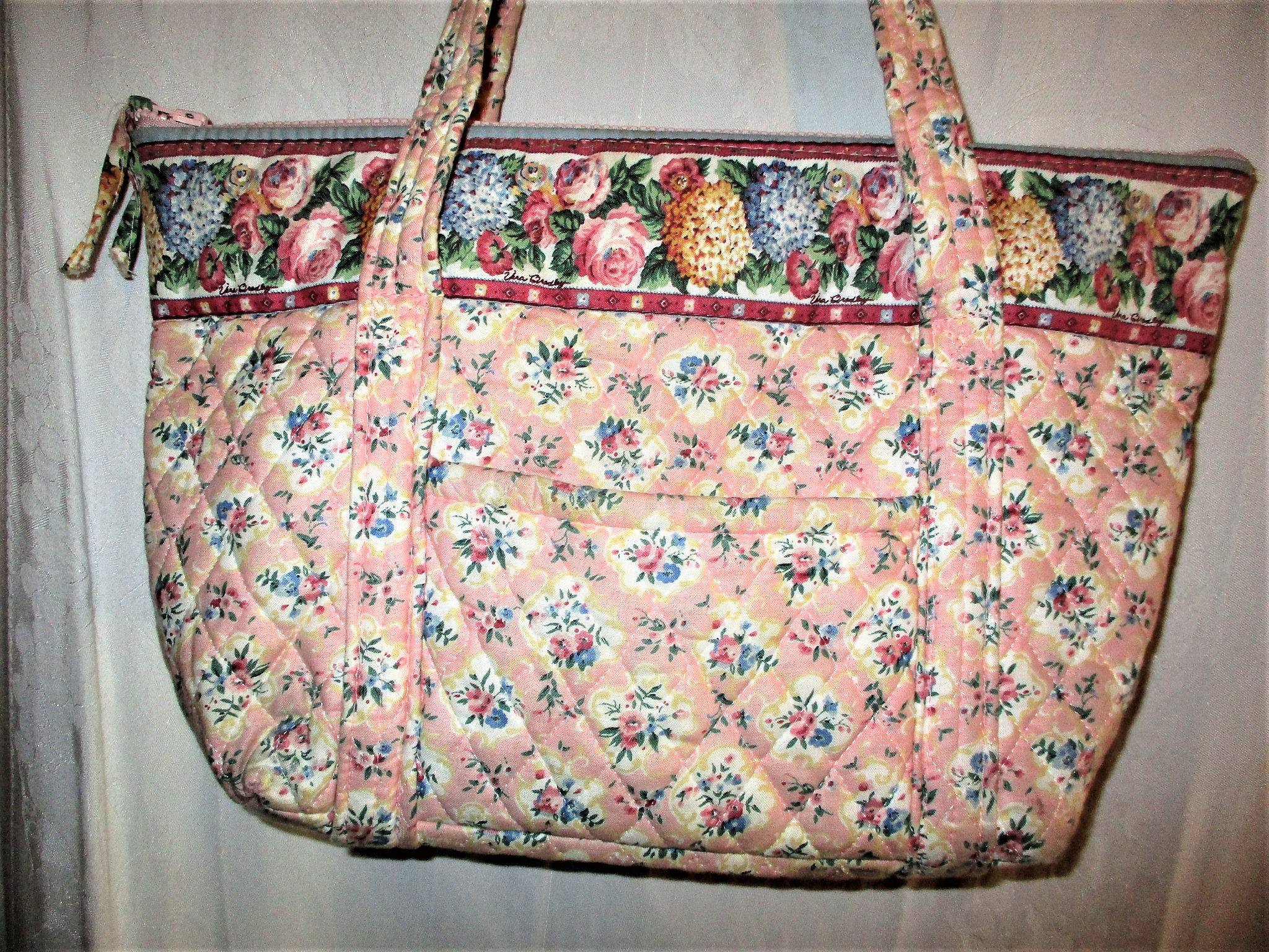 Vera Bradley Patterns Wallpaper Pink