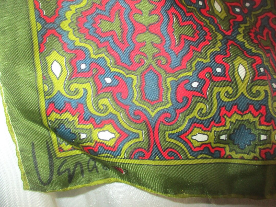 Vintage 60s Vera Neumann Ladybug Medallion Print Scarf Olive Green Red ...