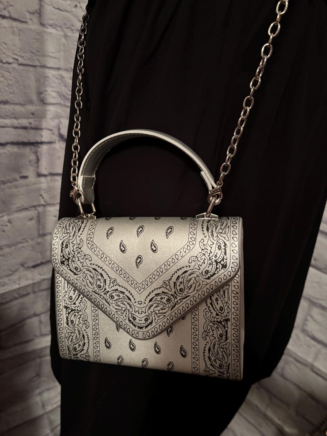 BANDANA PRINT BAG Metallic Silver With Crossbody Strap - Etsy