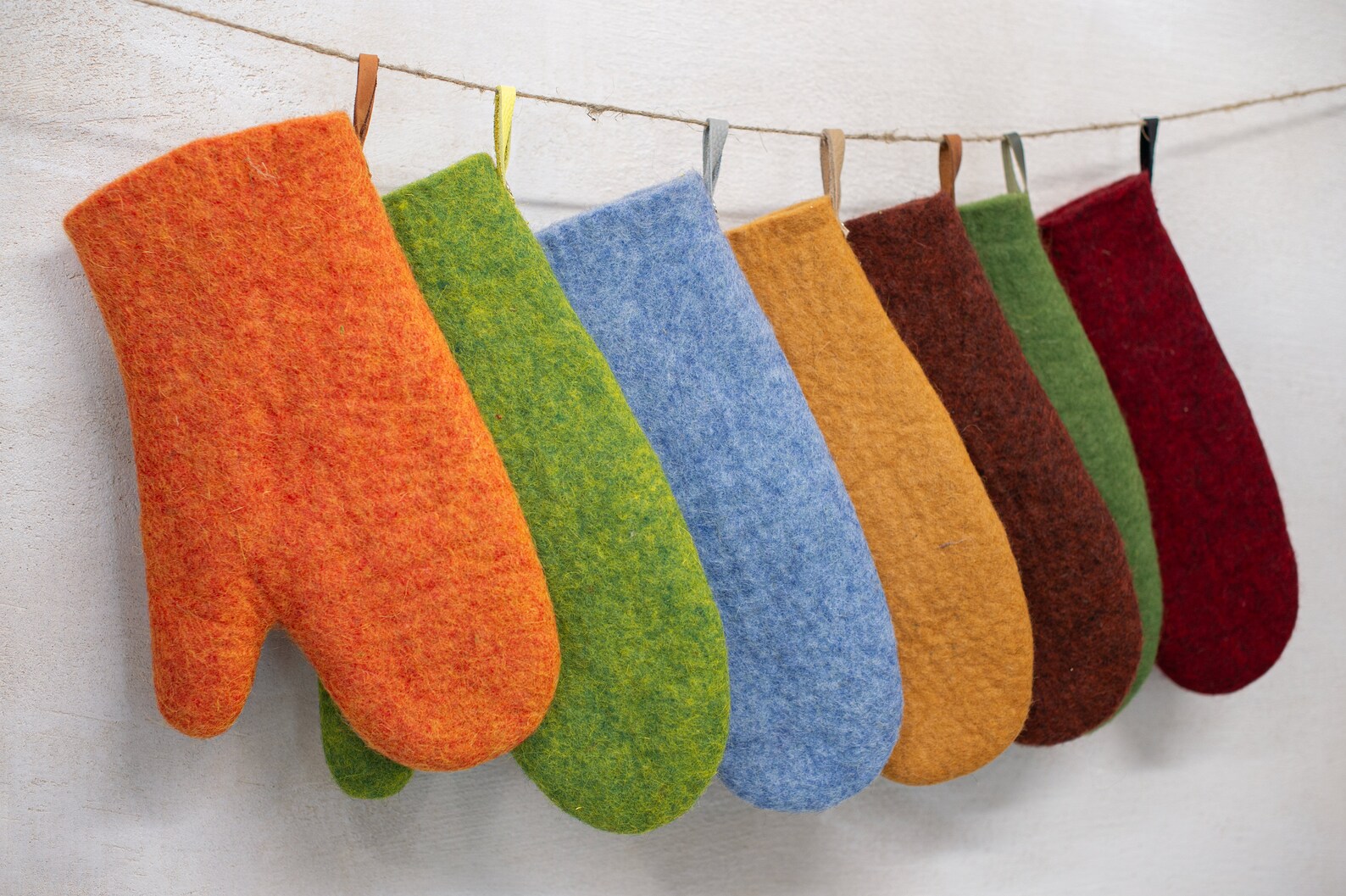 Handmade Felted Wool Oven Mitt and Pot Holder Set - Etsy