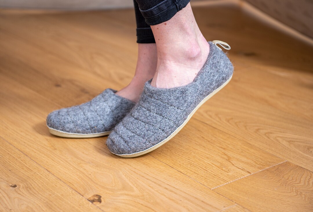 Wool Women Slippers COCOON With Sturdy Stitching Surface With Handy ...