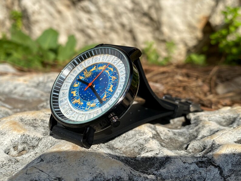 Venice Astronomical Clock Wristwatch Flat Earth Map Quartz Wrist Watch ...