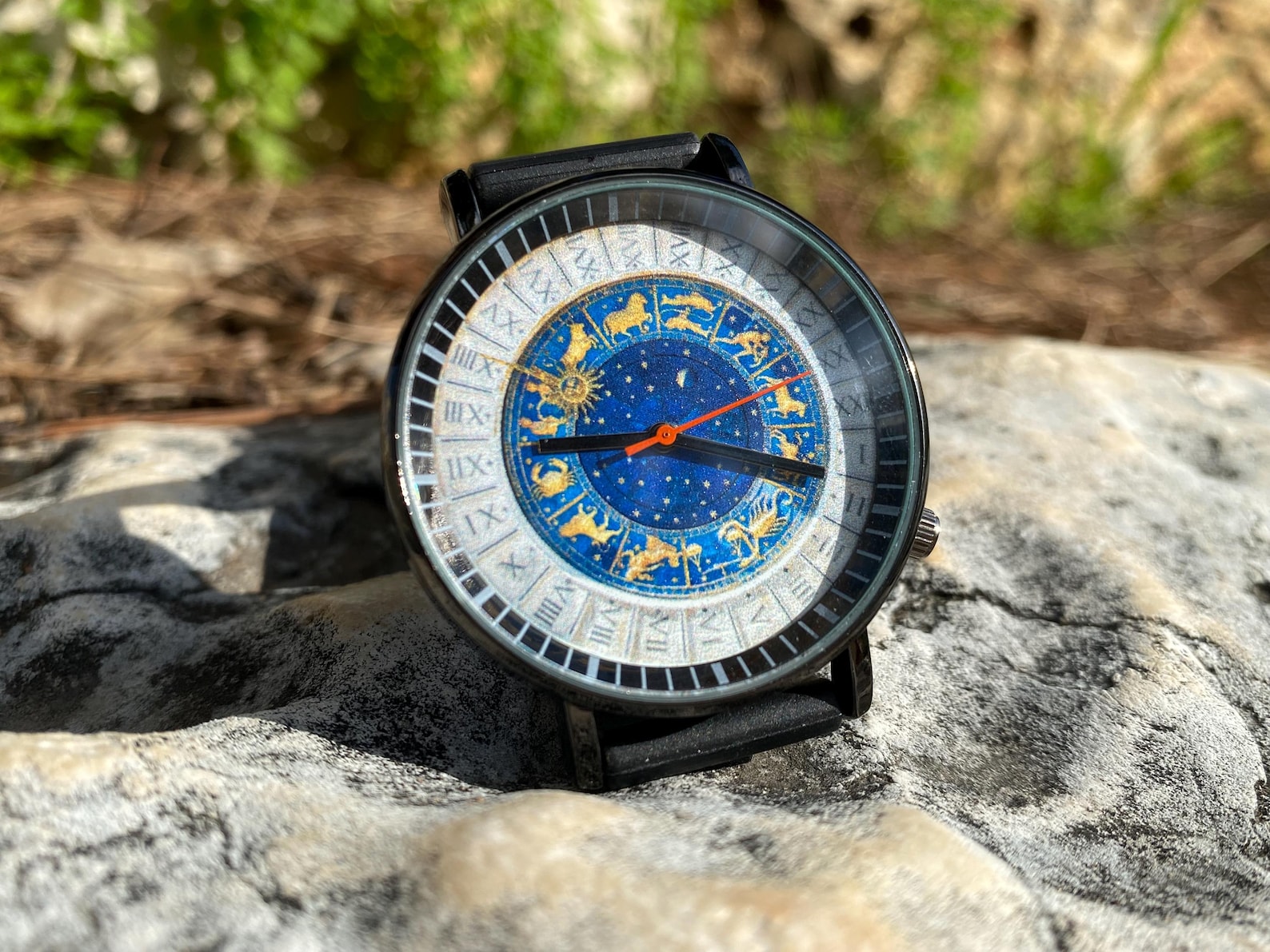 Venice Astronomical Clock Wristwatch Flat Earth Map Quartz Wrist Watch ...