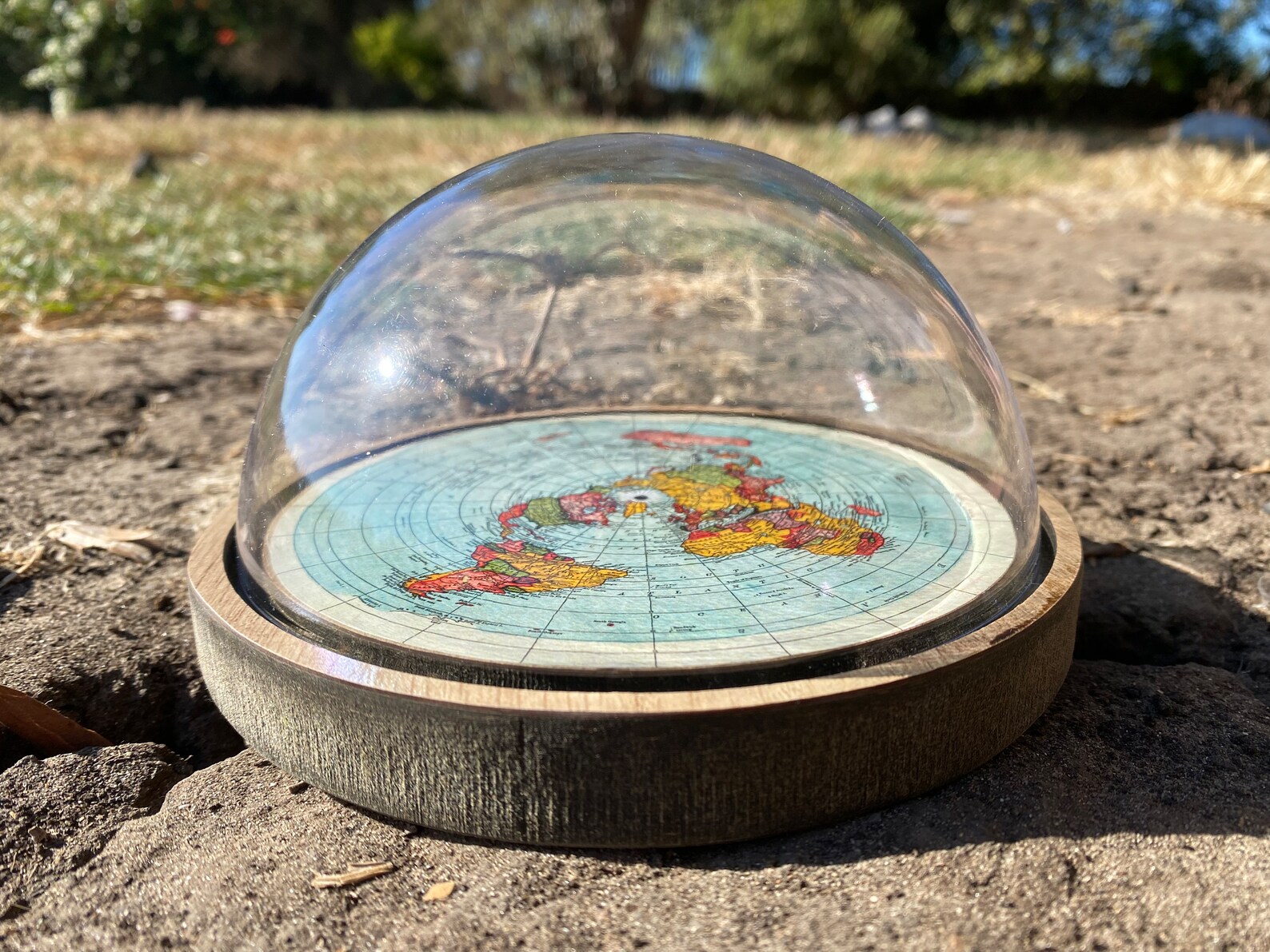 Flat Earth Dome Display Gleason's Model World Map 1892 Wood Base Relam ...