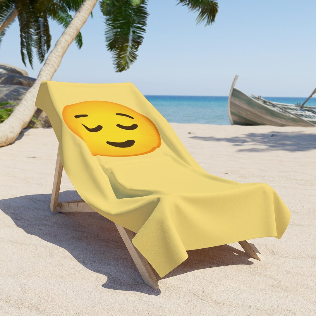Beach Towel SMILEY / Beach Towel SMILEY FACE / Beach Towel Yellow ...