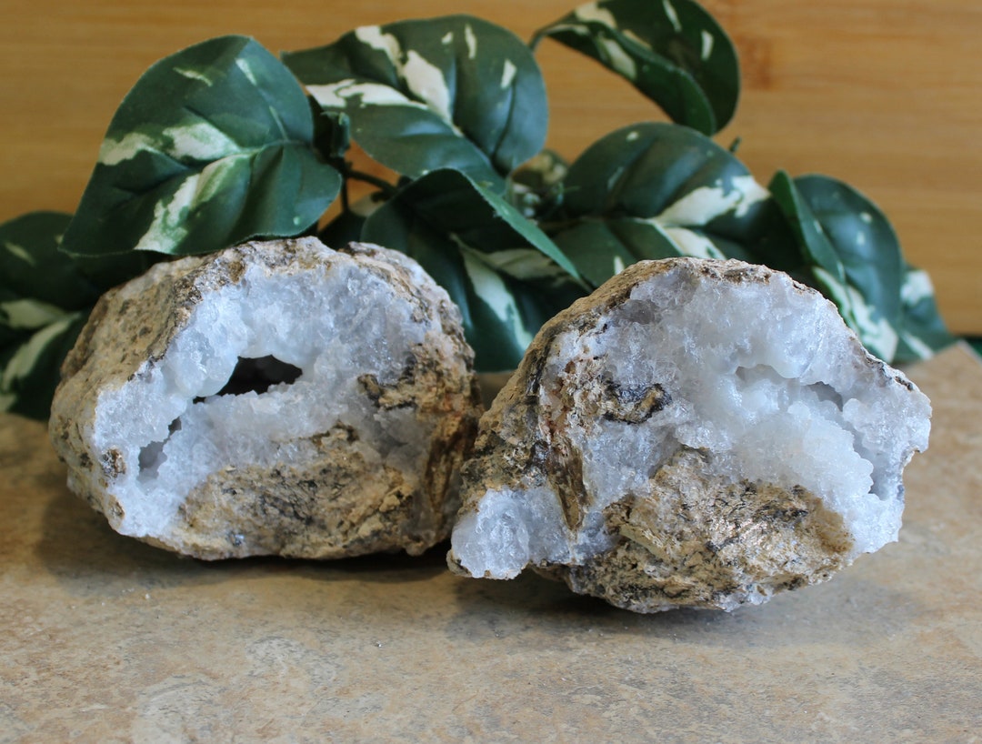 Large Split Geode Cracked Geode Gifts for Home Trendy Rock Decor - Etsy