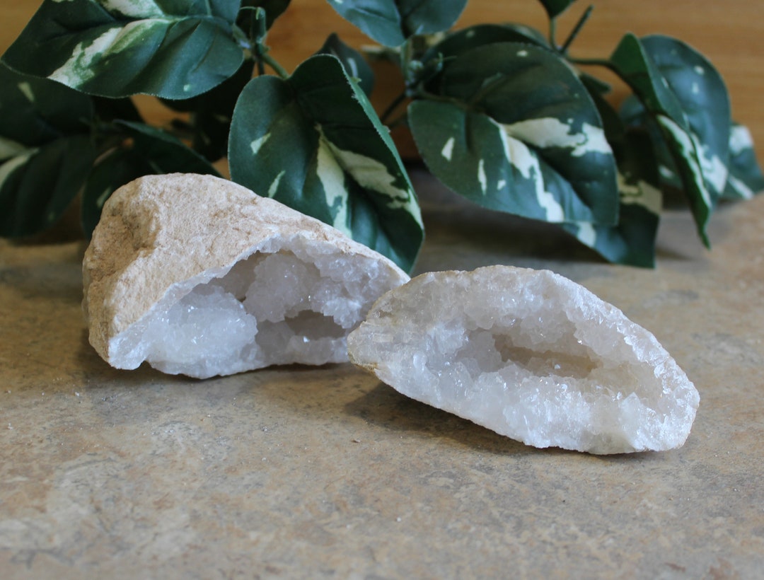 Sparkling Cracked Geodes Moroccan Geodes Gifts for Friends Trending ...