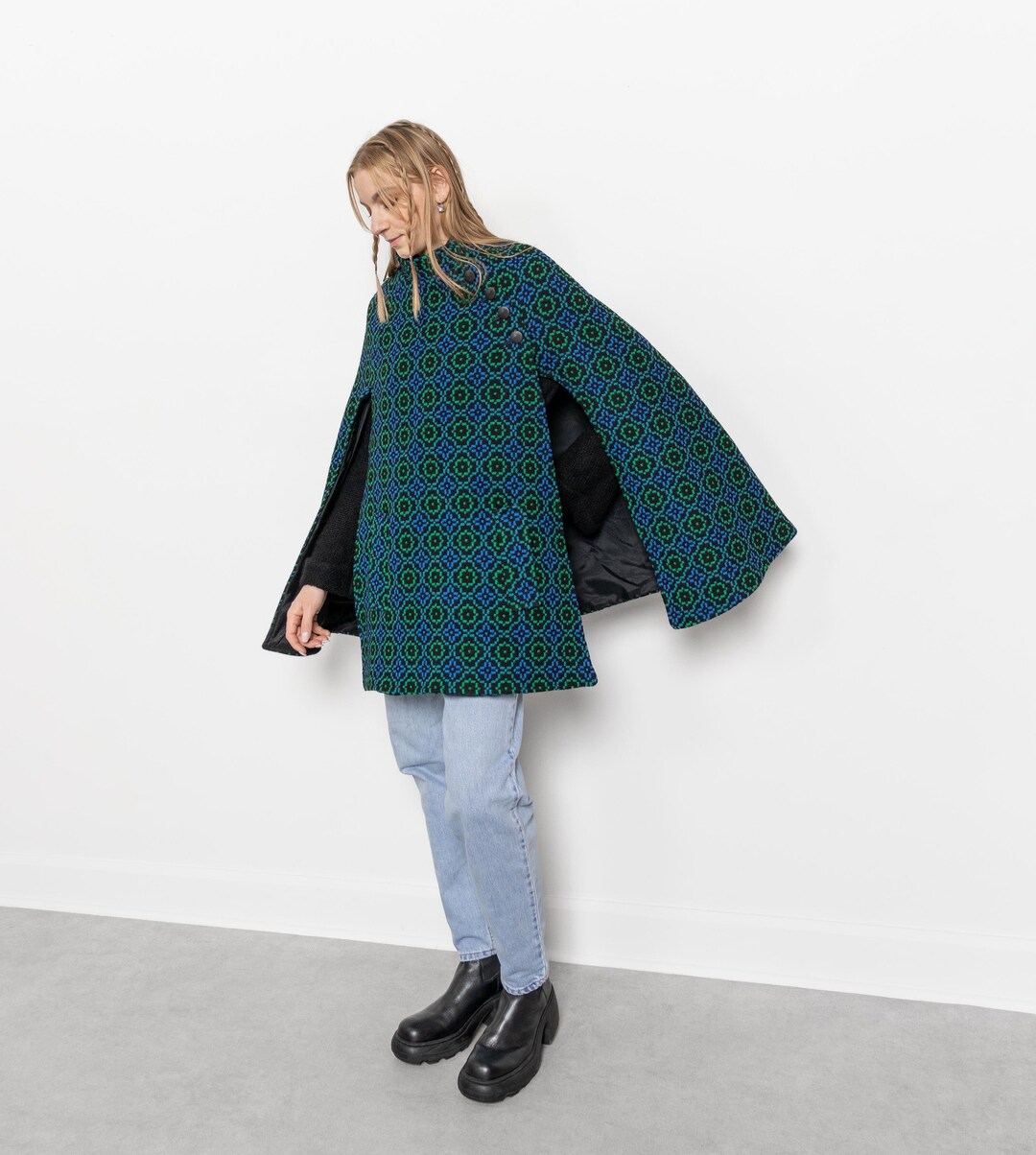 GEOMETRIC WOOL CAPE 60's Scottish Scotland Wool Vintage Poncho Shawl ...