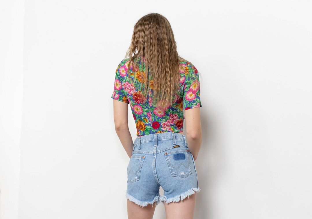 Vintage Wrangler Denim Shorts: Cutoffs, Size 2/3 - Etsy