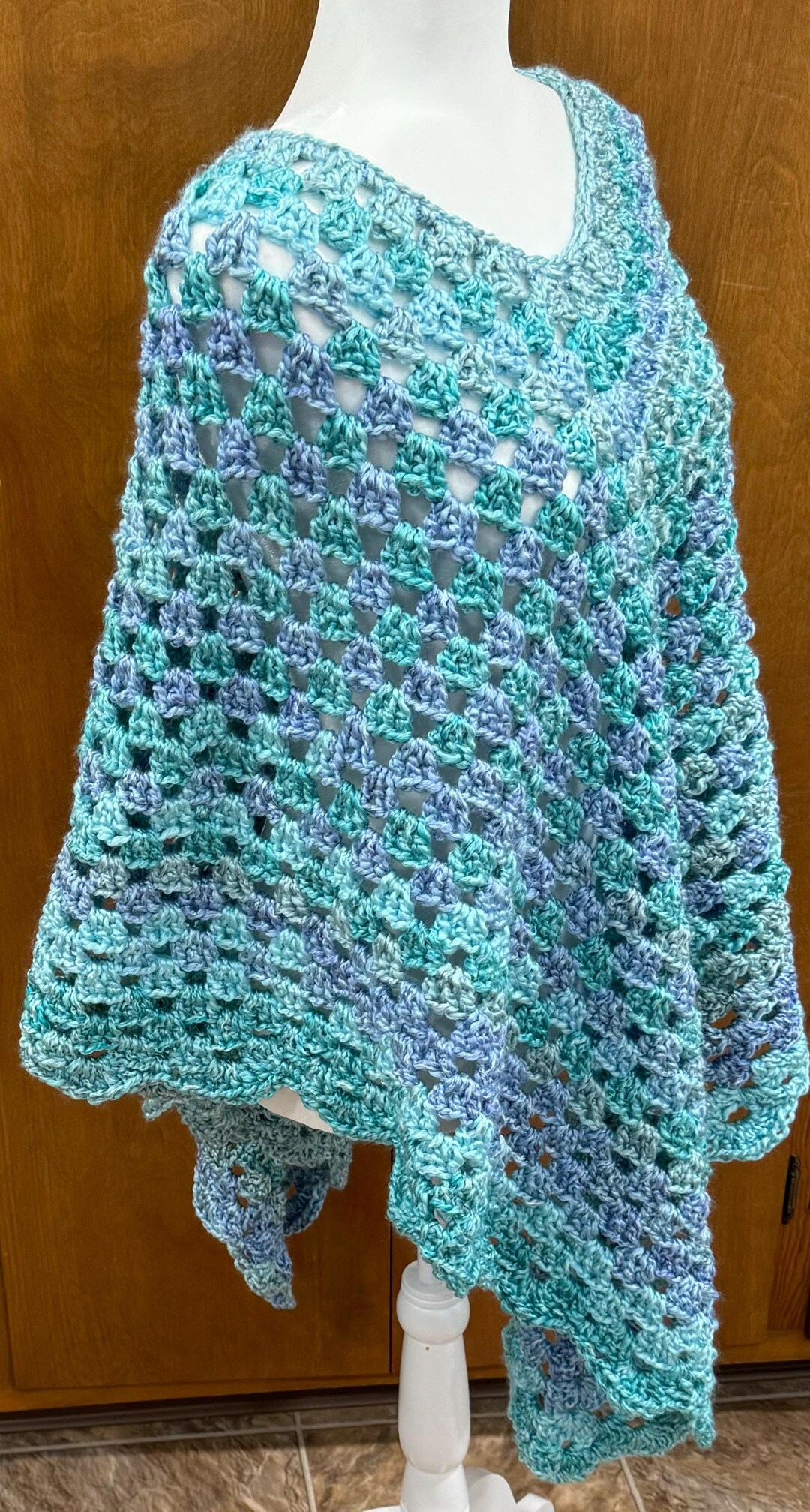 Crochet Homespun Poncho in Waterfall Cascade Fits 1X, 2X and 3X - Etsy