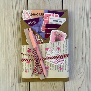 Valentine's Day Blind Date With A Book Plus Free Mini Annotation Kit ...