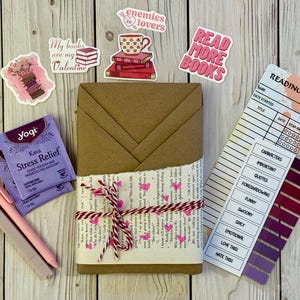 Valentine's Day Blind Date With A Book Plus Free Mini Annotation Kit ...