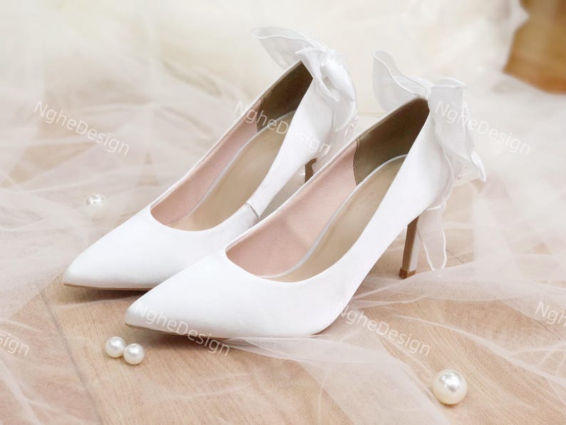 Satin Wedding Shoes With Bow at the Back of the Heel. Simple Wedding ...