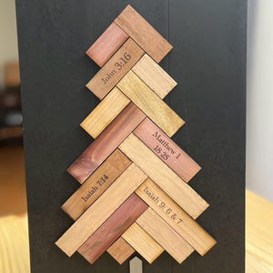 Wood Pallet Herringbone Christmas Tree - Etsy