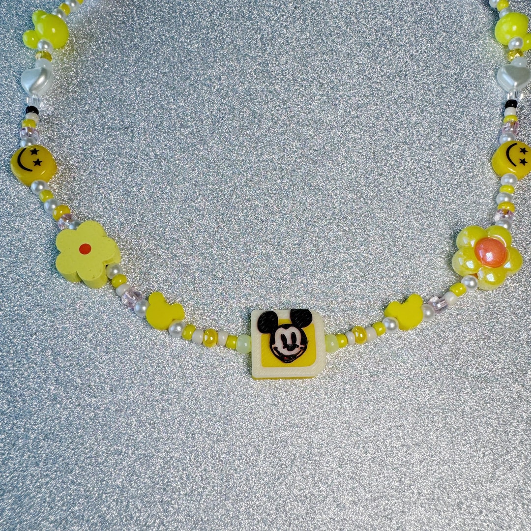 Walt Disney World Magic Key Holder Mickey Mouse Inspired Beaded ...