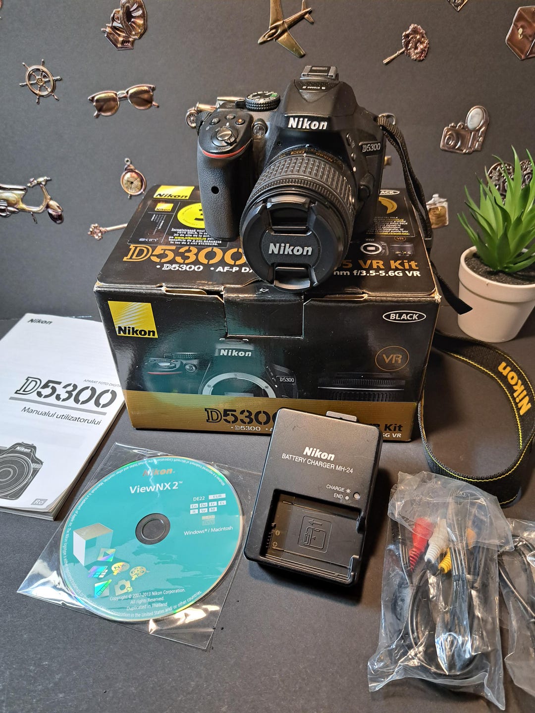 Nikon D5300 DSLR Camera - 24MP, Wi-fi, Nikkor VR AF-P 18-55mm Lens ...