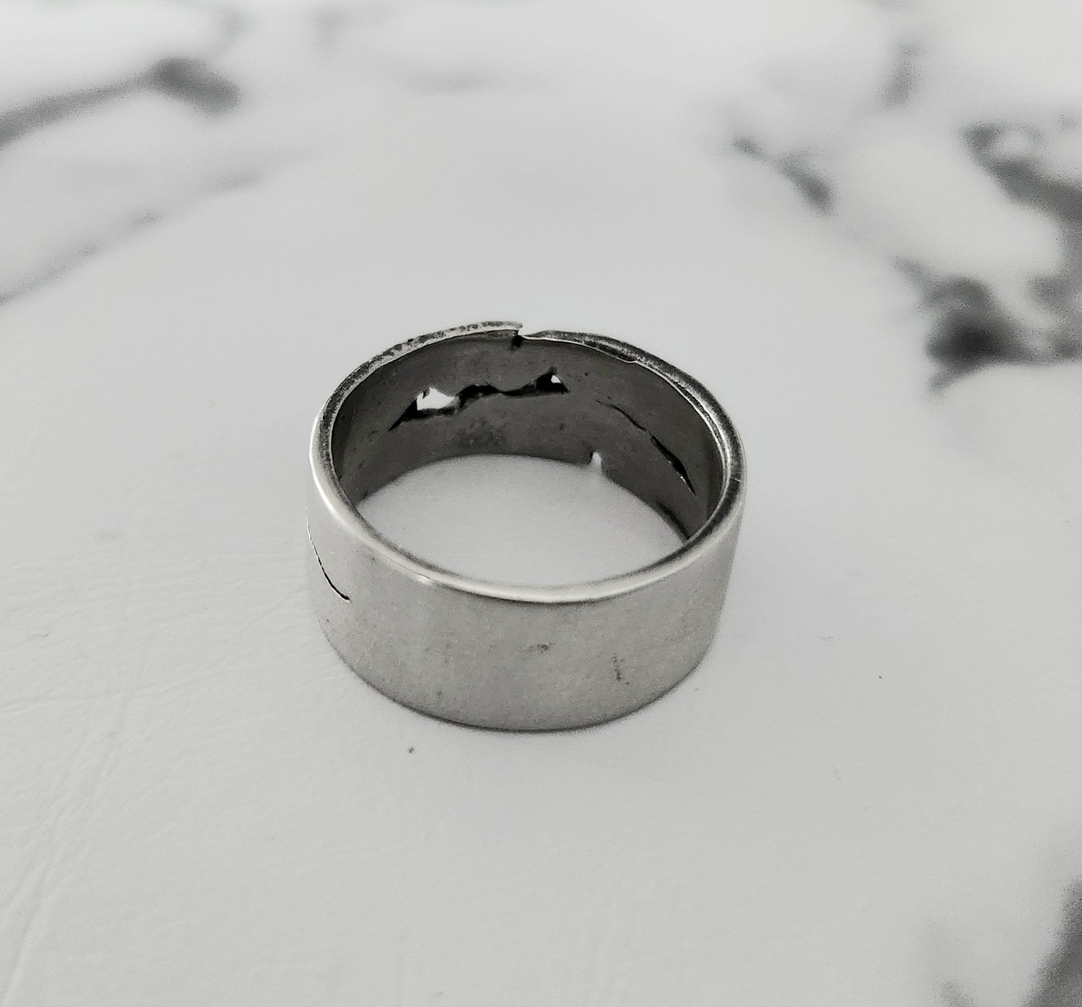 STITCHES Ring - Etsy Canada