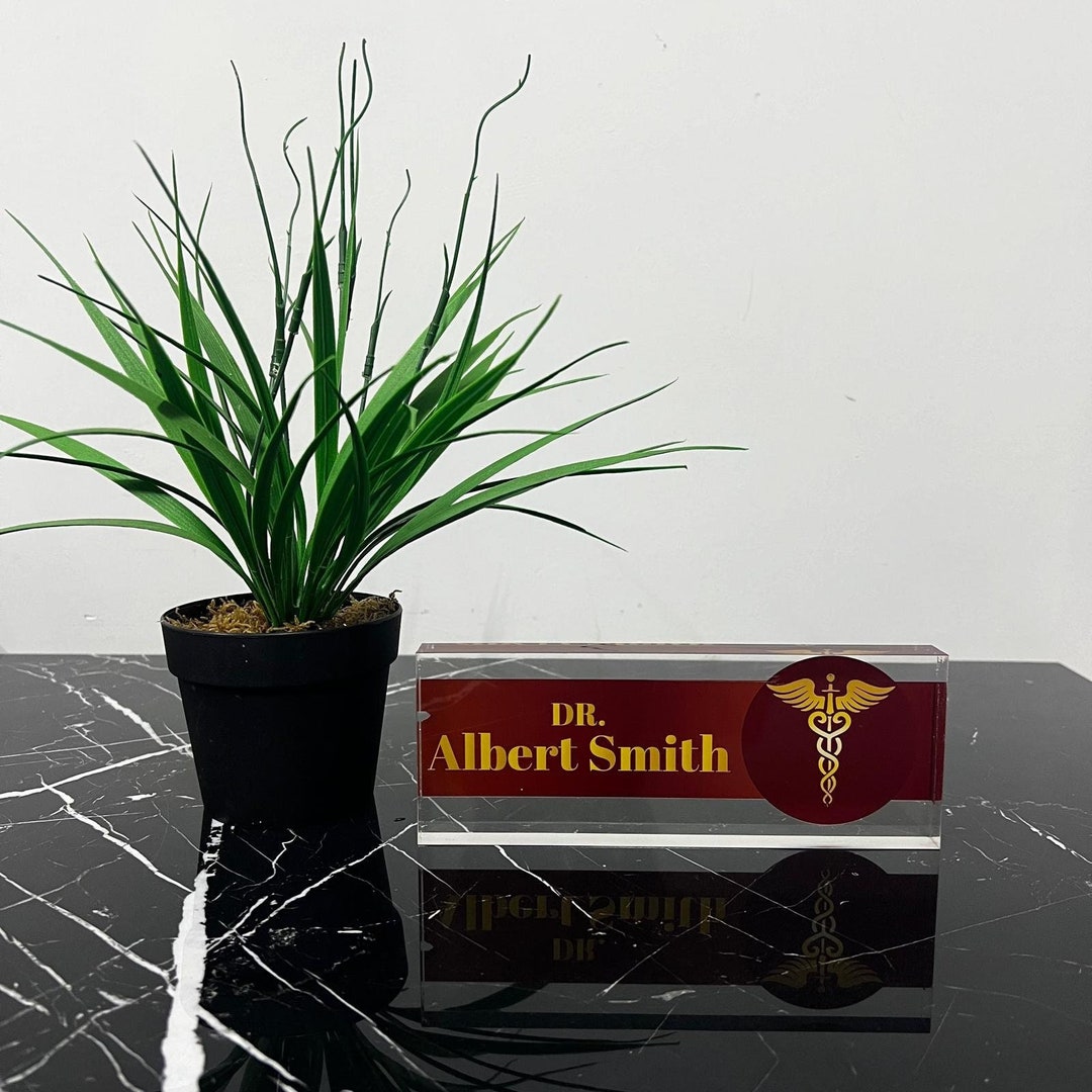 Doctor of Chiropractic Glass Office Desk Name Plate, Clear DOC ...