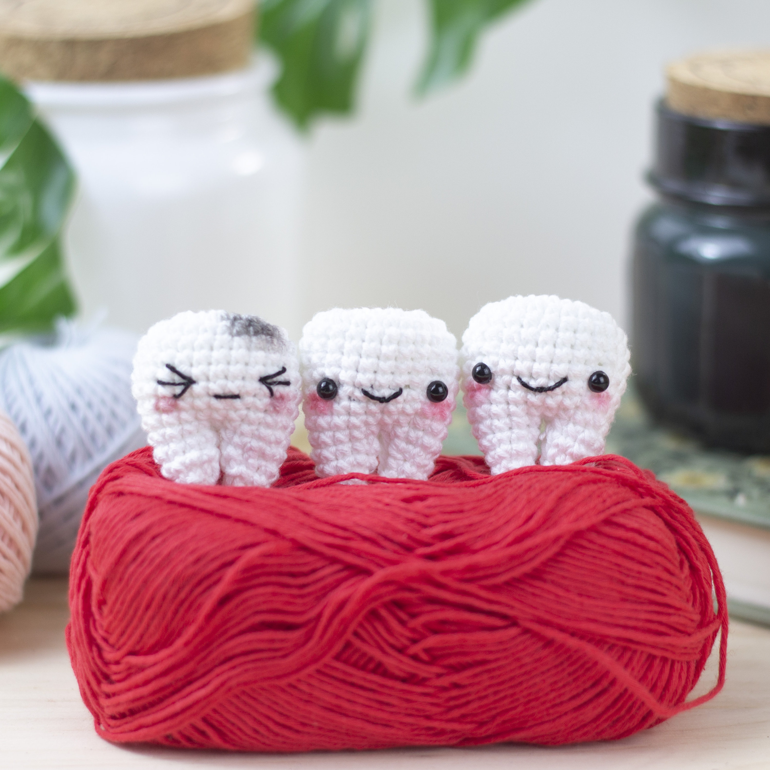 Tooth Amigurumi Pattern: Crochet Dentist Gift (PDF) - Etsy