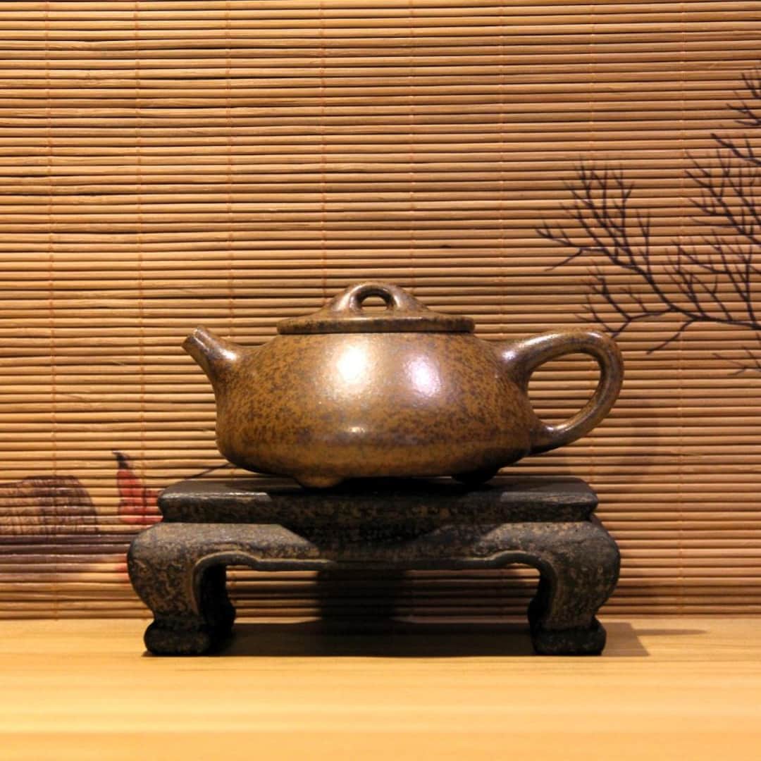 Yixing Zisha Teapot [jingzhou Shi Piao] 250ml | Handmade Purple Clay ...